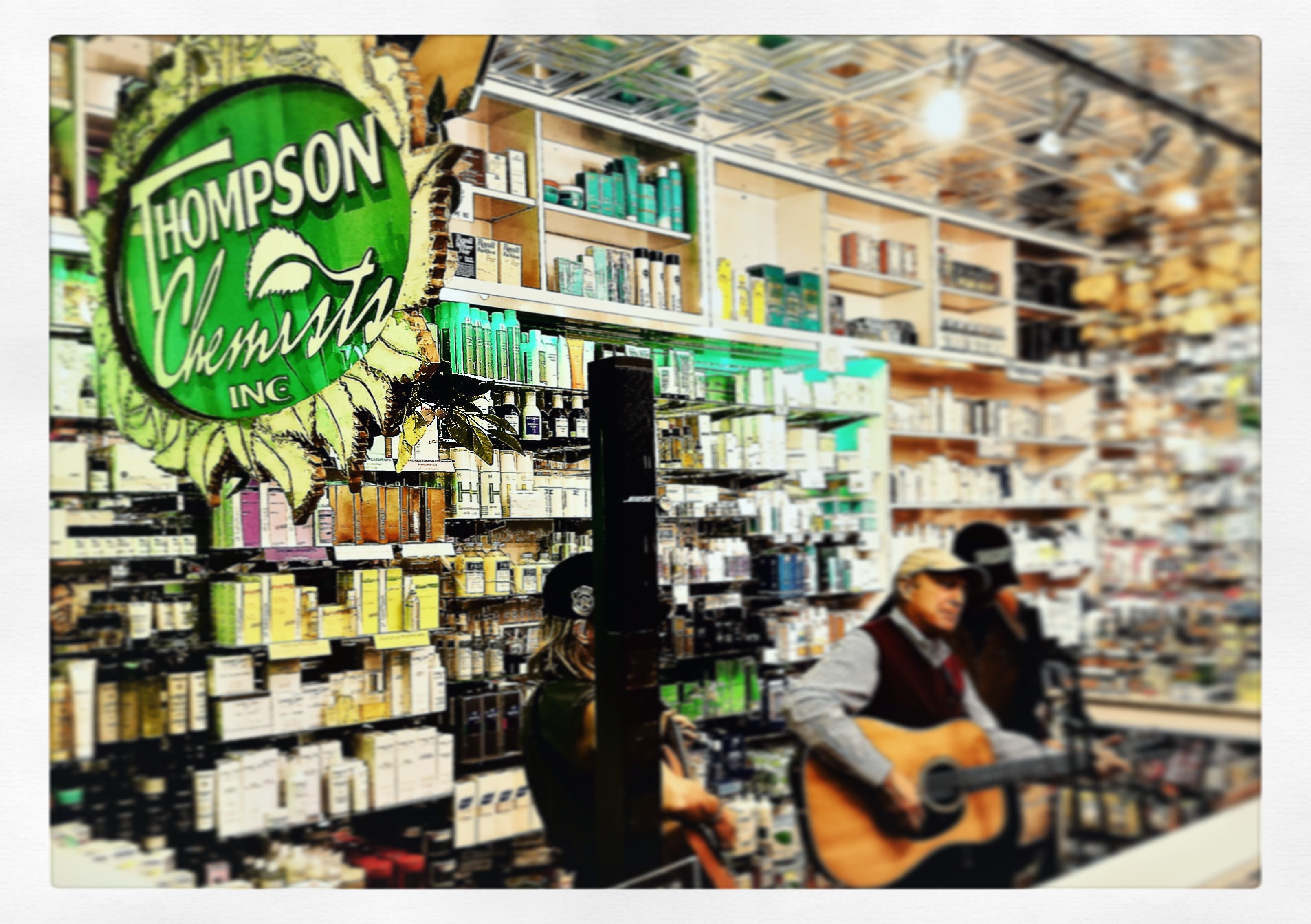 Tangled up in Bluegrass – Thompson Street Medicine Show – Gary Alony